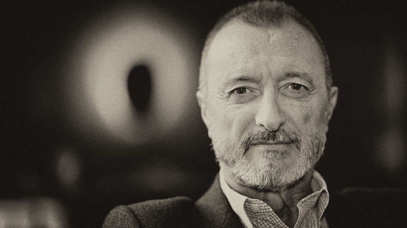 Arturo Pérez-Reverte - Bebow Libros